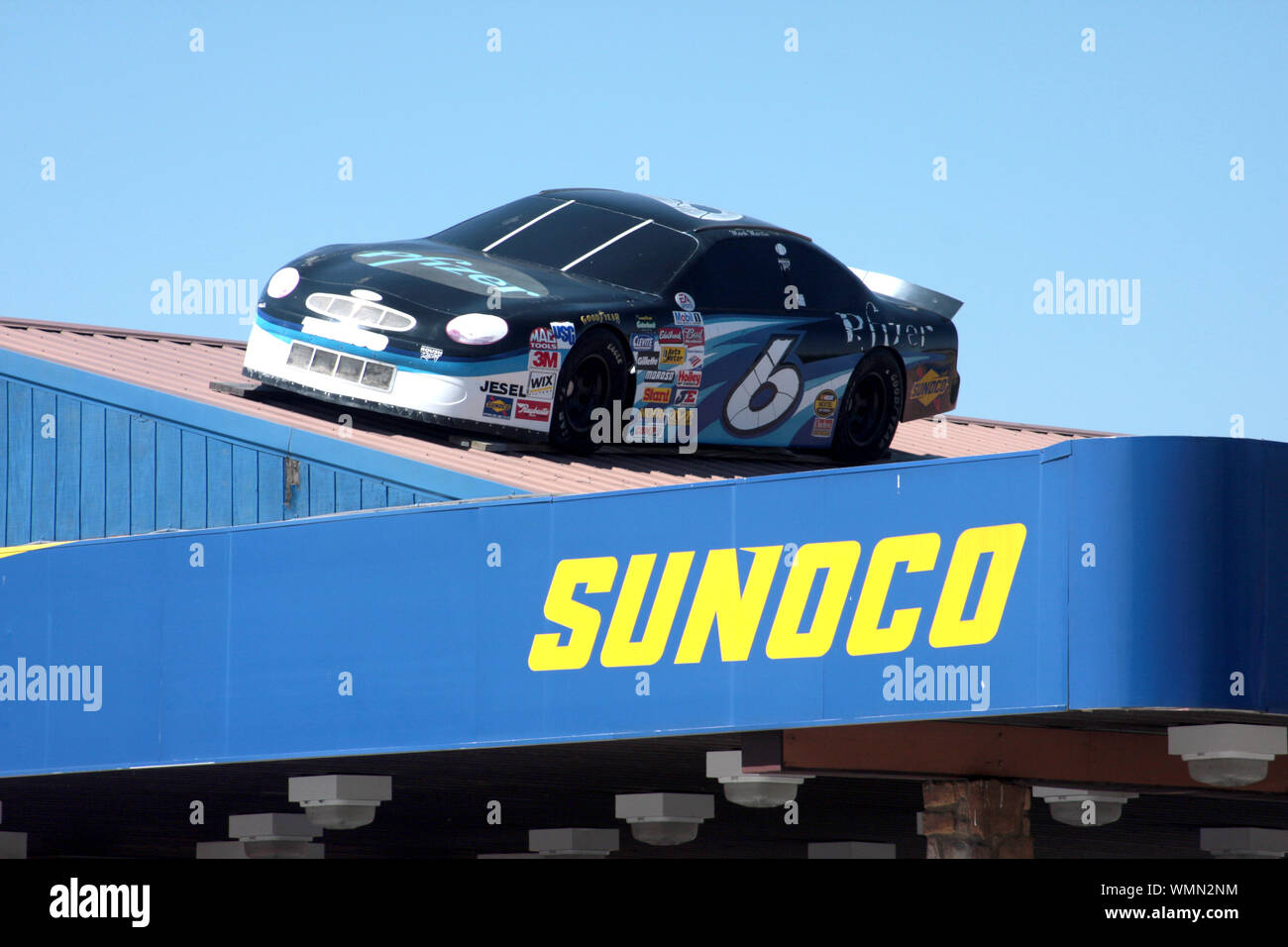 Sunoco gas station hi-res stock photography and images - Alamy