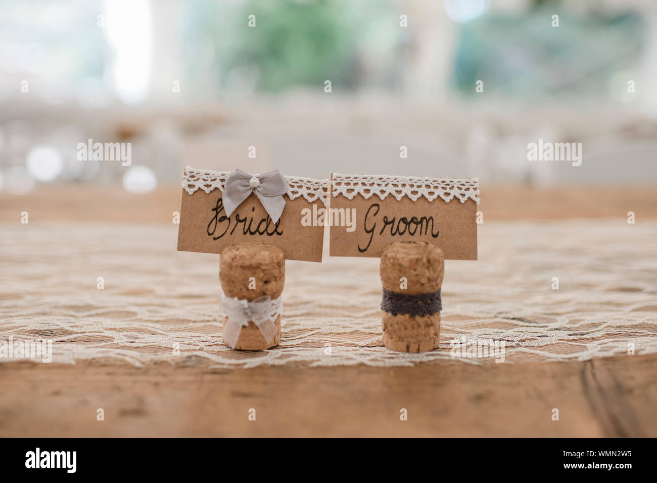 Table name labels hi-res stock photography and images - Alamy
