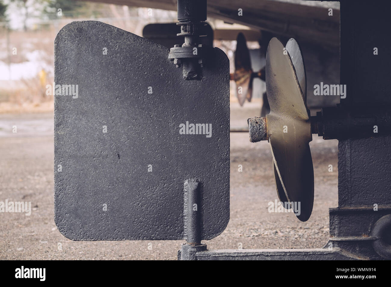 Focus on propeller hi-res stock photography and images - Alamy