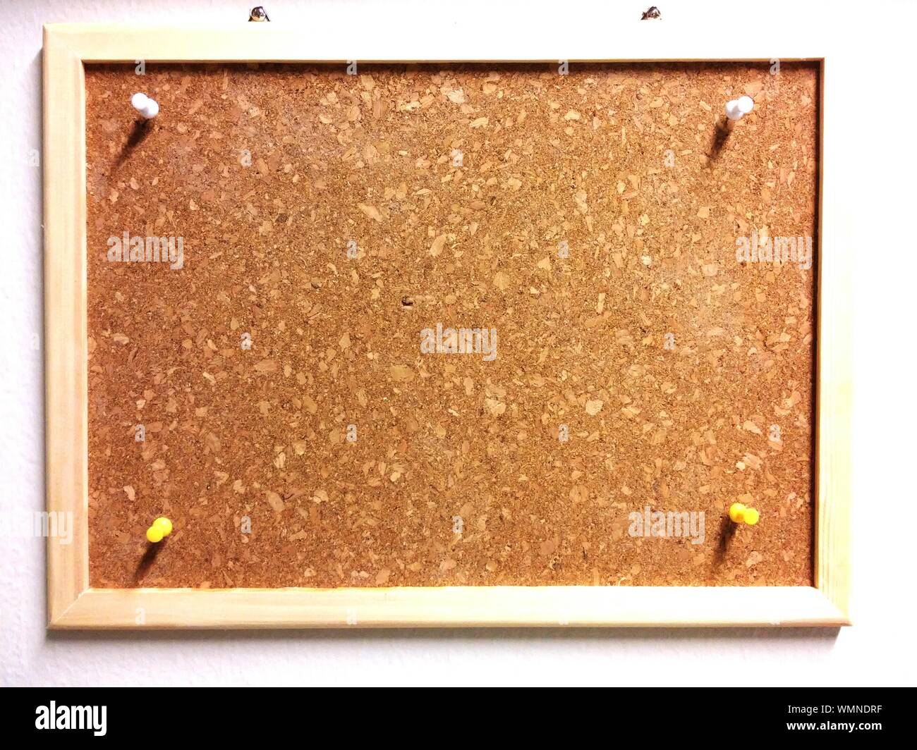 Make do notice board hi-res stock photography and images - Alamy