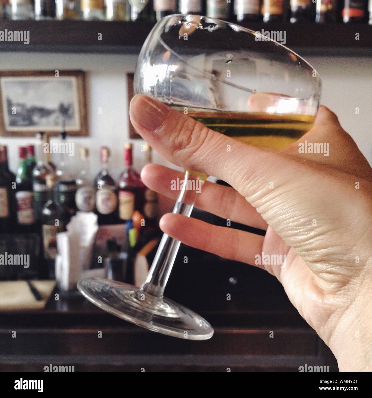 Hand drinking wine hi-res stock photography and images - Alamy