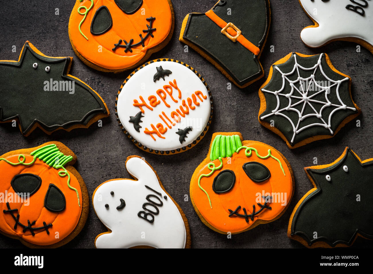 Halloween Gingerbread Cookies at black Stock Photo - Alamy