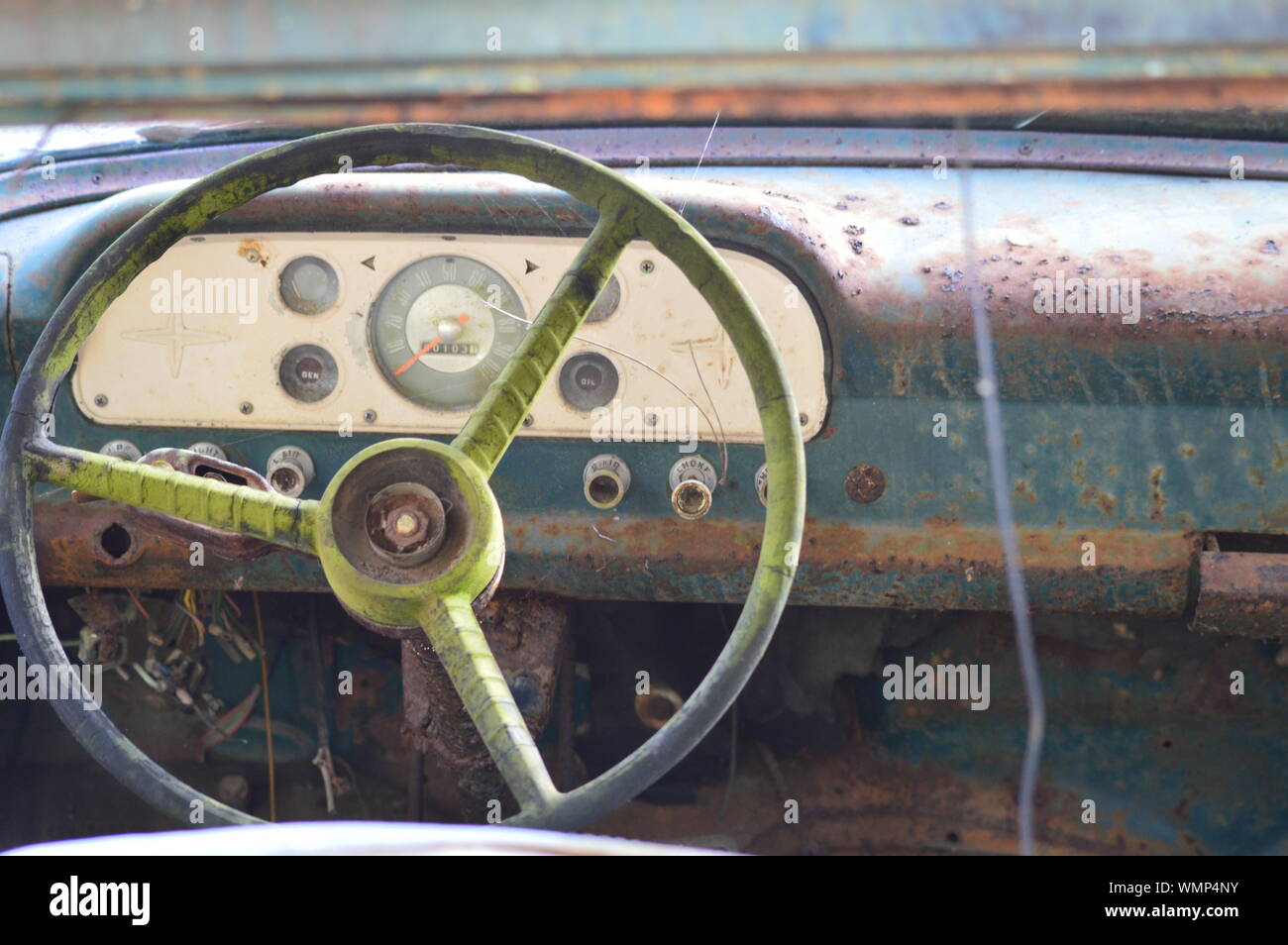 Vintage vehicle hi-res stock photography and images - Alamy