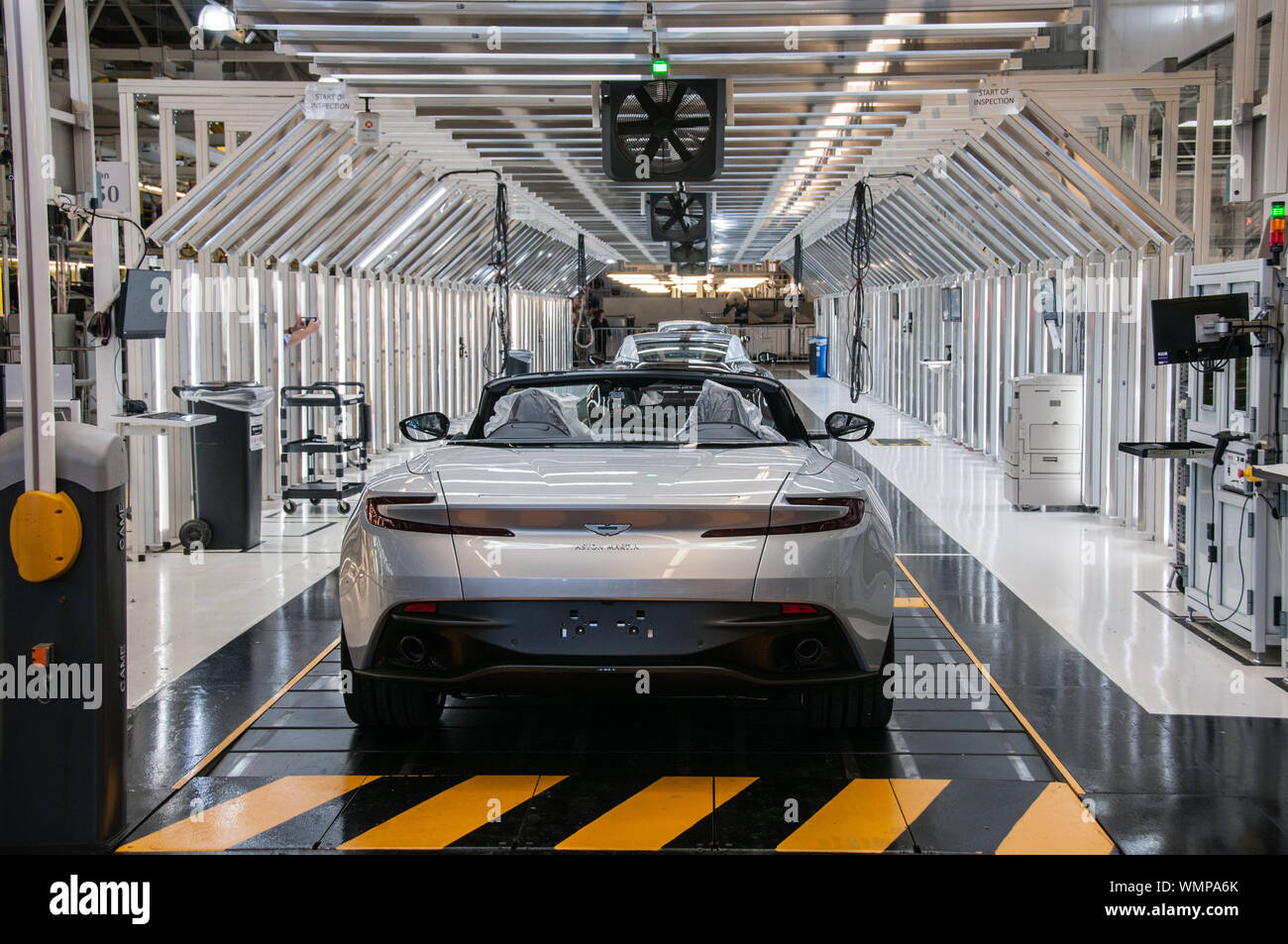 Final inspection area hi-res stock photography and images - Alamy