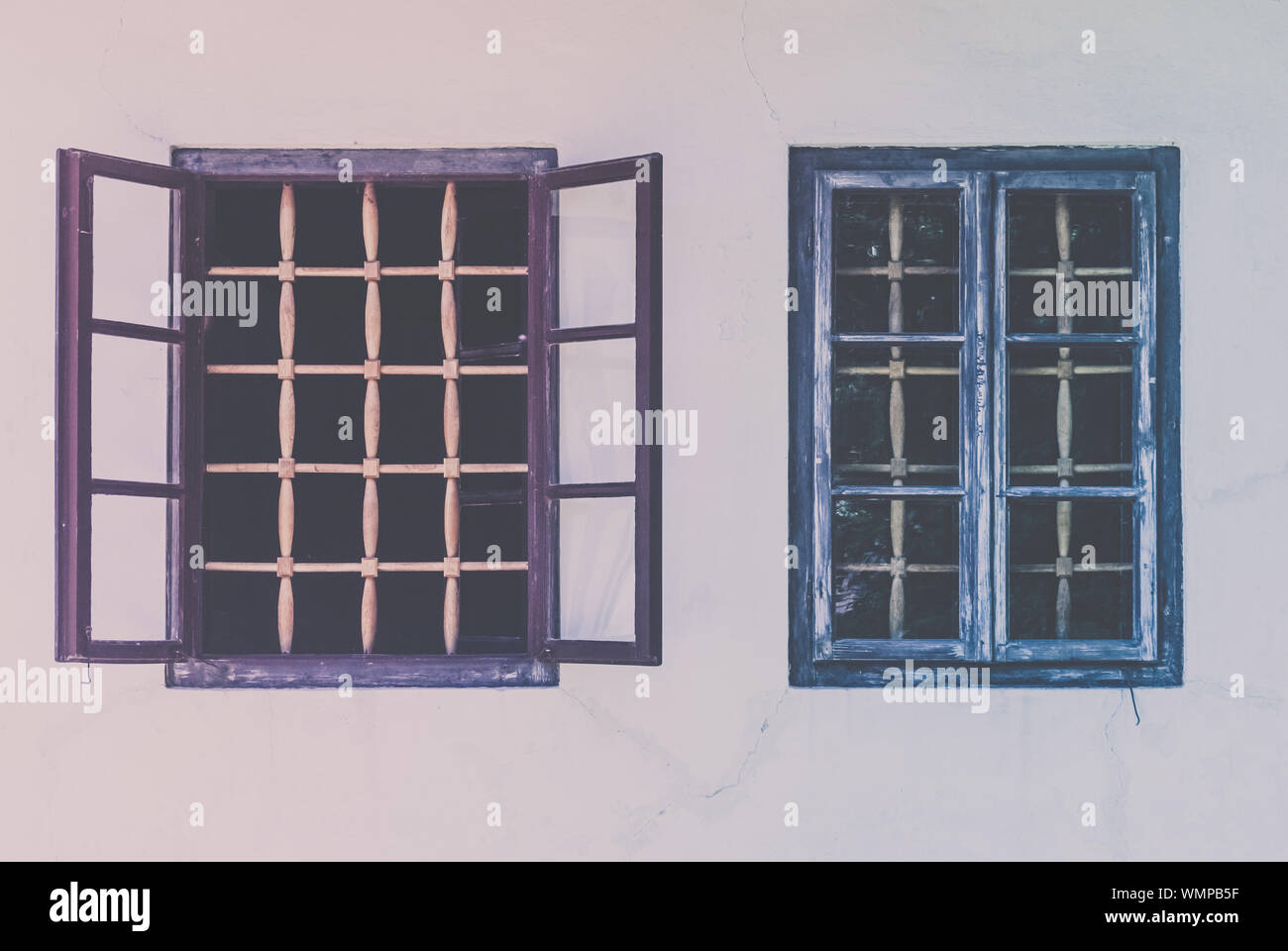 House no windows or doors hi-res stock photography and images - Alamy