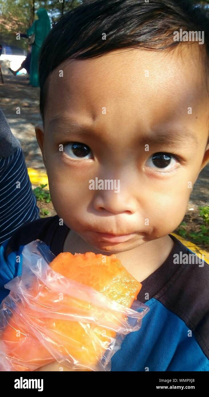 Boy camera food hi-res stock photography and images - Alamy