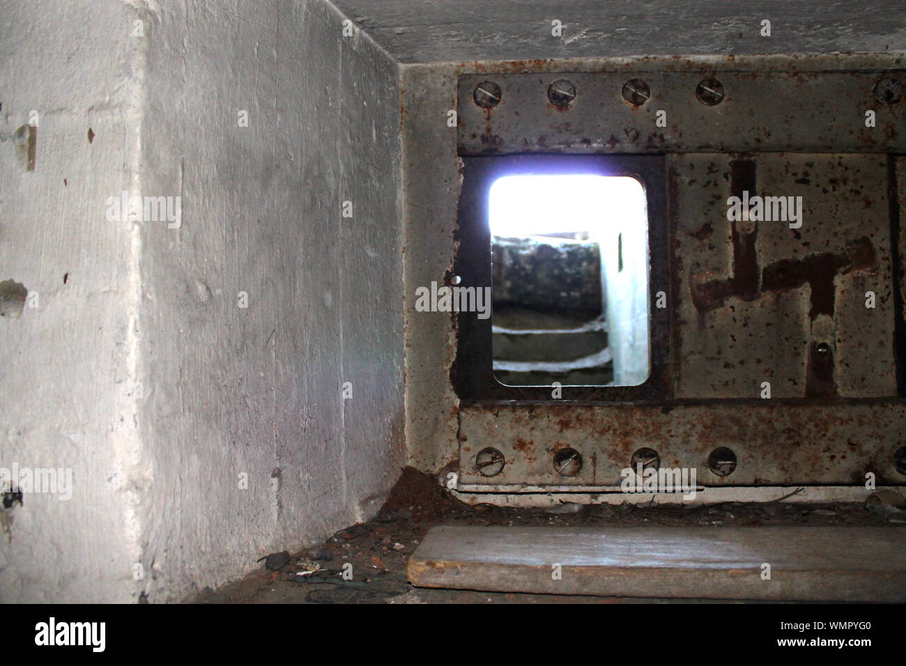 In bunker hi-res stock photography and images - Alamy