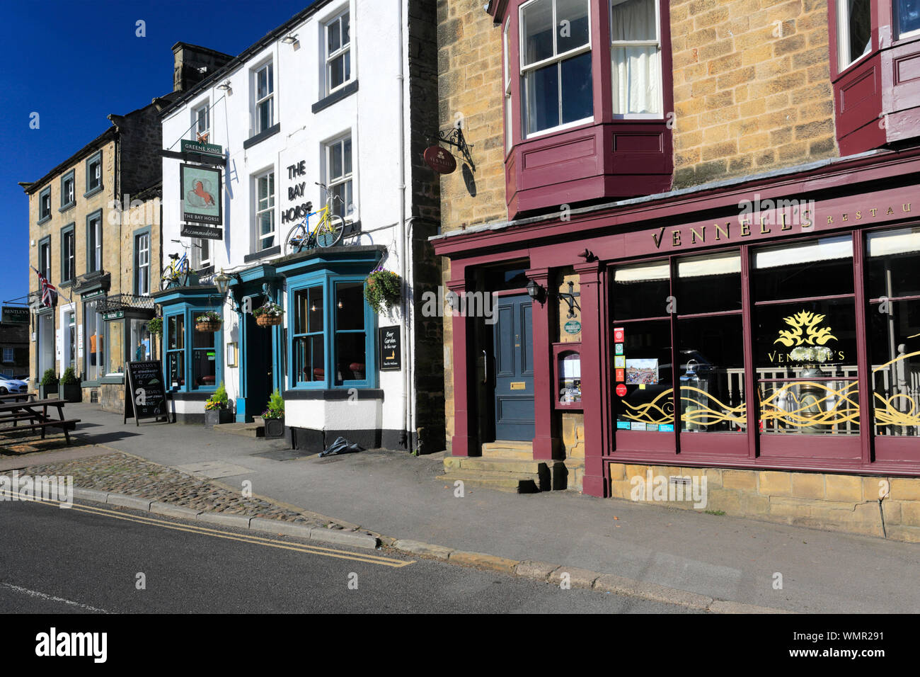 Summer view of the Market Cross, Market Square, Masham town, North ...