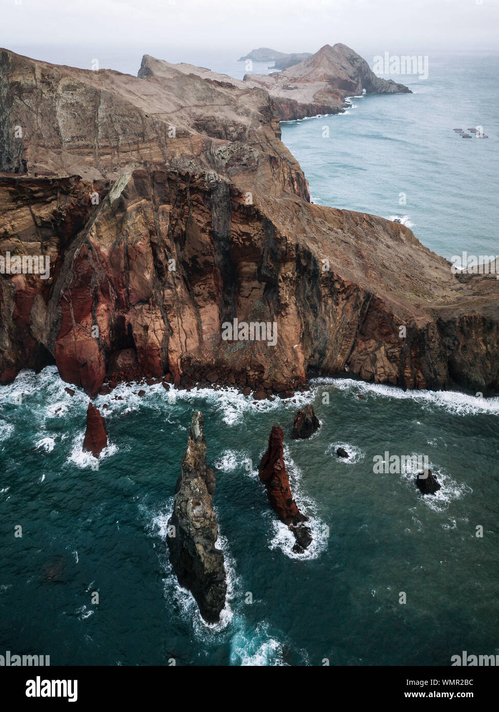 Rock Formations In Sea Stock Photo - Alamy