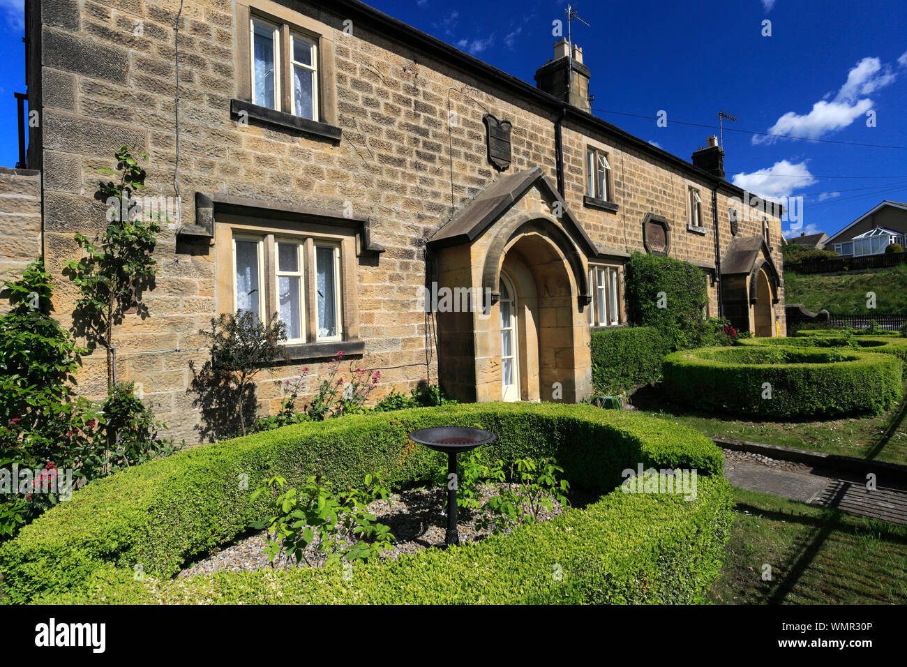 Pretty cottage in Masham town, North Yorkshire, England, UK Stock Photo ...