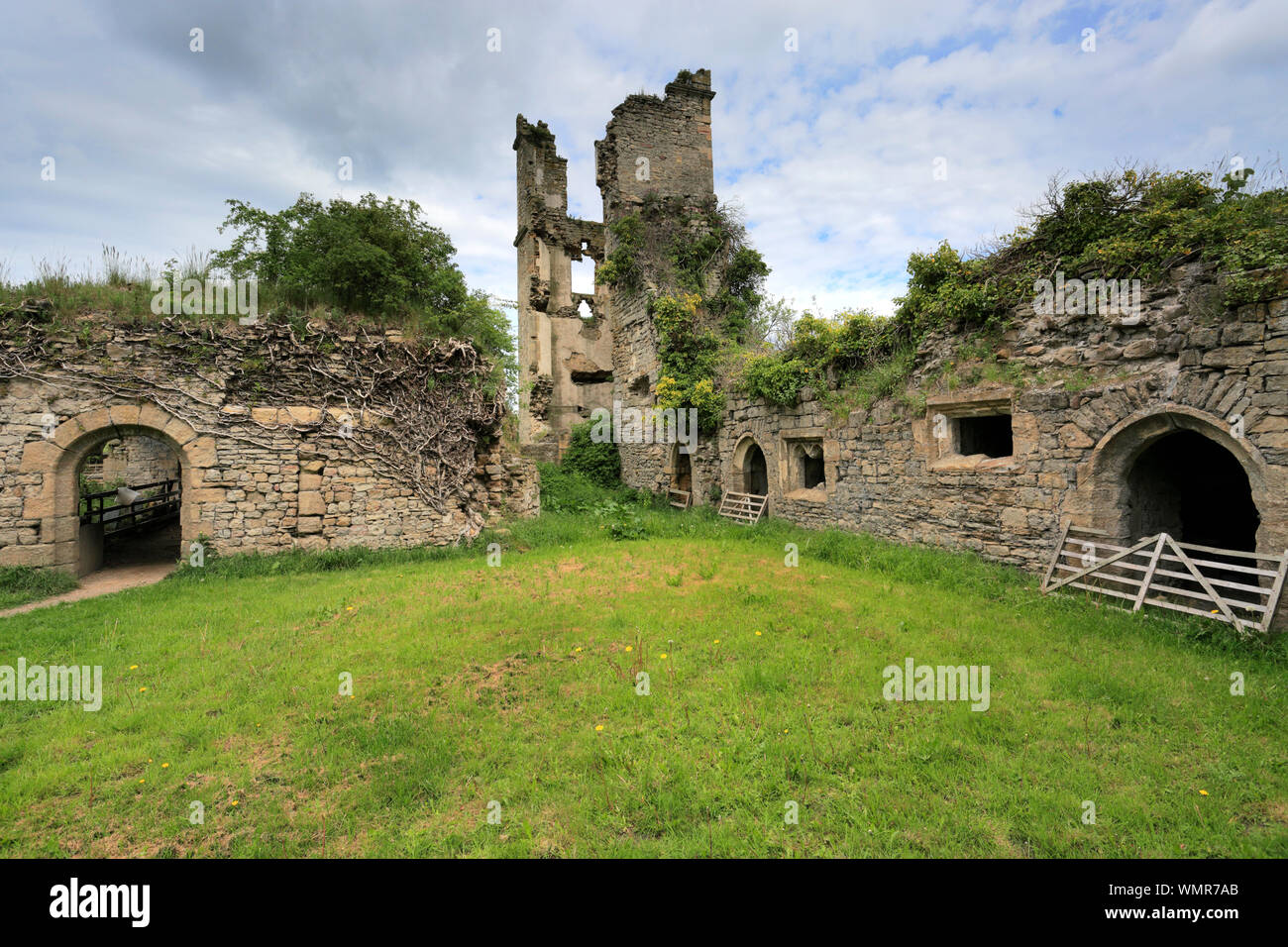 Snape north yorkshire hi-res stock photography and images - Alamy