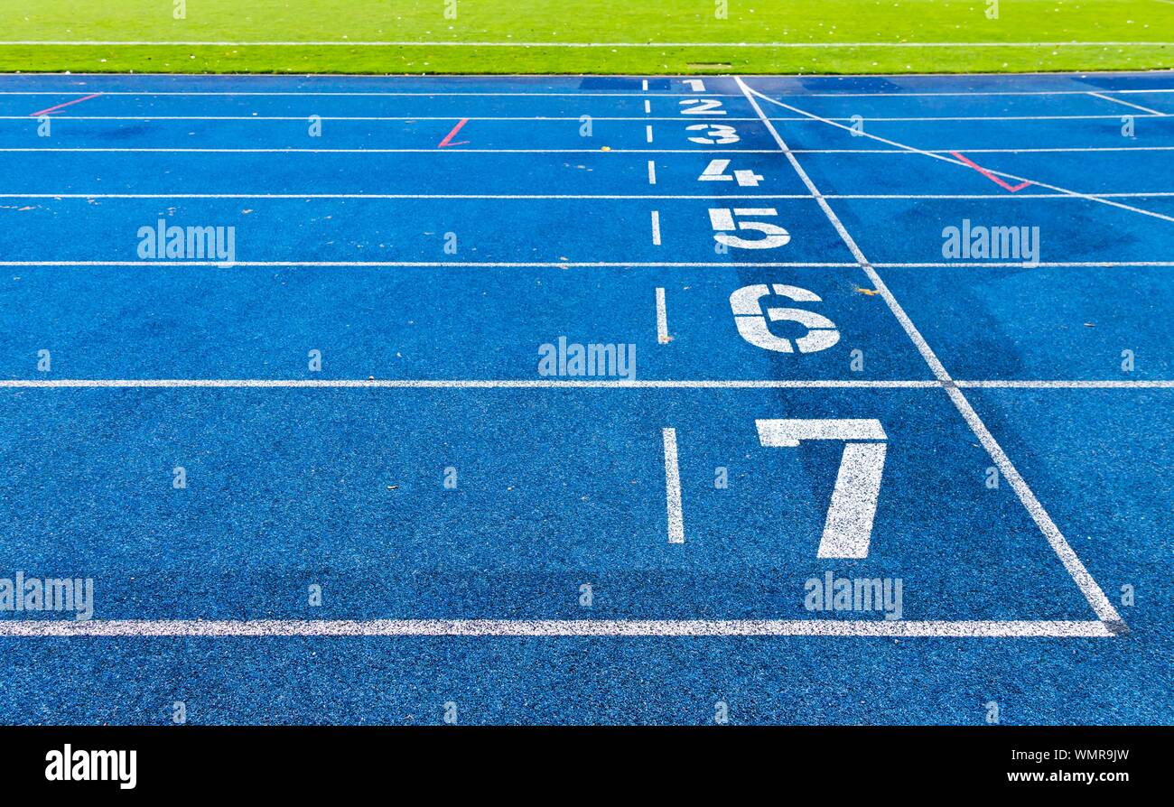 Number 5 track hi-res stock photography and images - Alamy