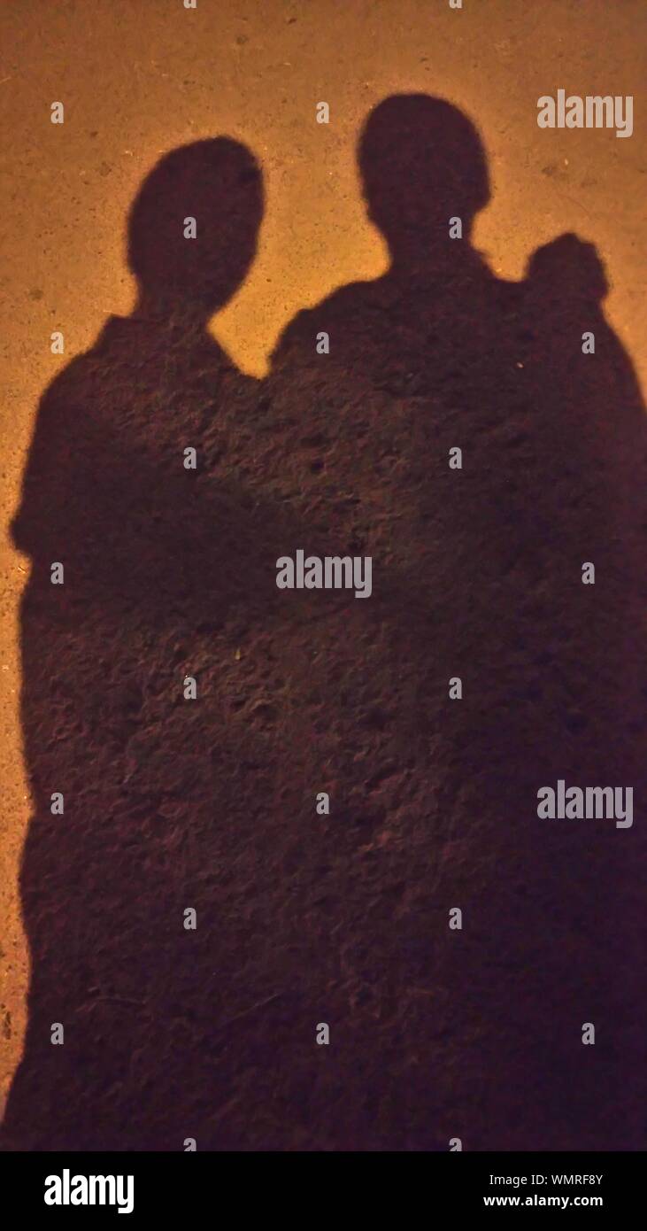 Abstract two men shadow hi-res stock photography and images - Alamy