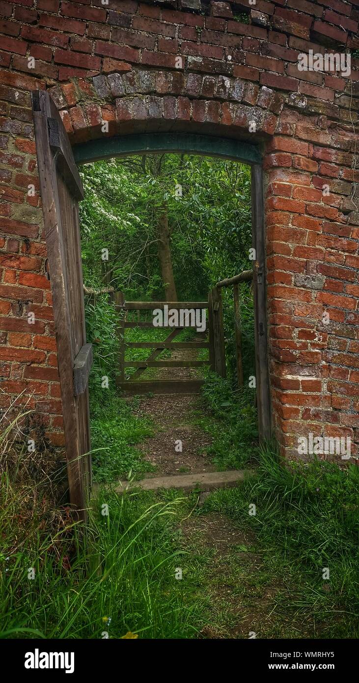 Open Gate Garden High Resolution Stock Photography and Images - Alamy