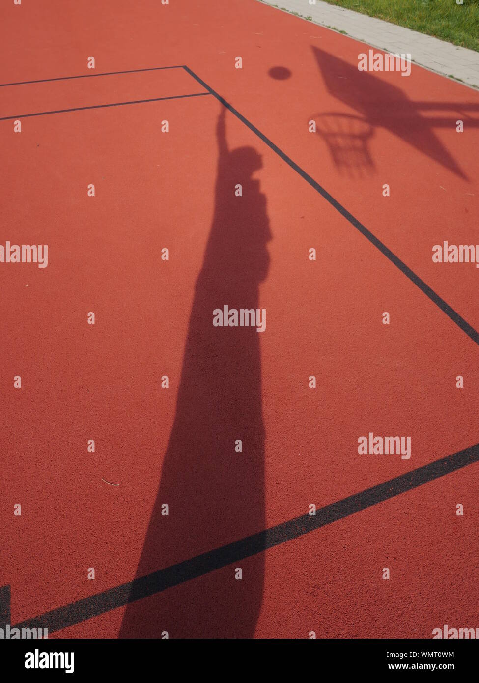 Basketball court shadow hi-res stock photography and images - Alamy