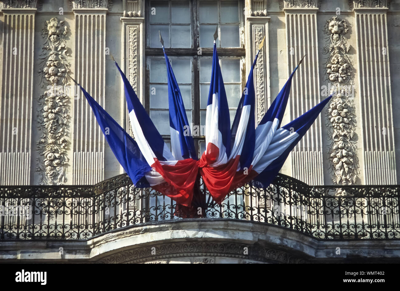 Paris, Französische Flaggen - Paris, French Flags Stock Photo - Alamy