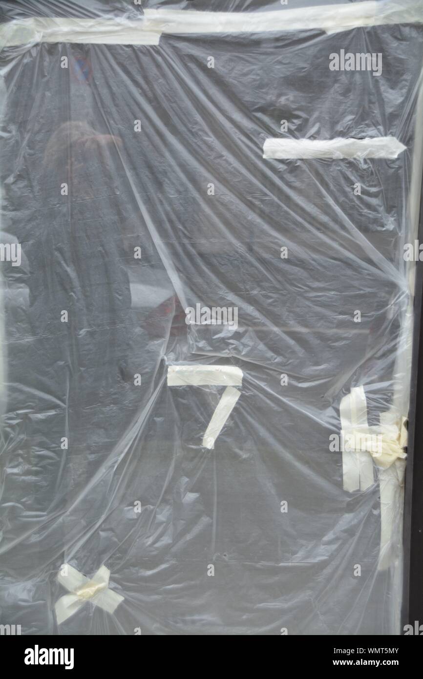 Plastic sheet hi-res stock photography and images - Alamy