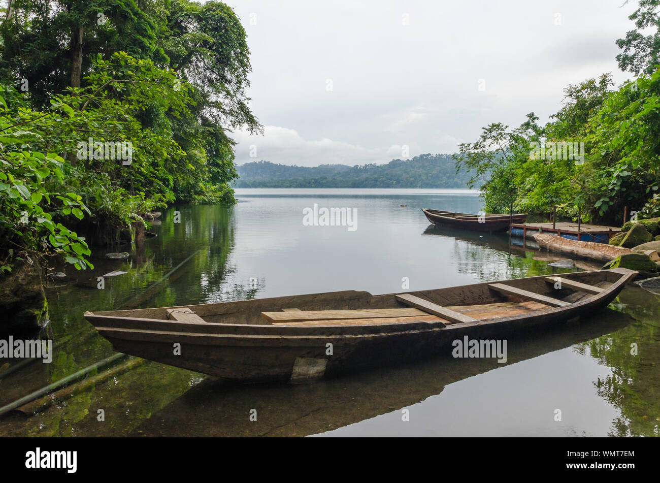 Barombi mbo crater lake hi-res stock photography and images - Alamy