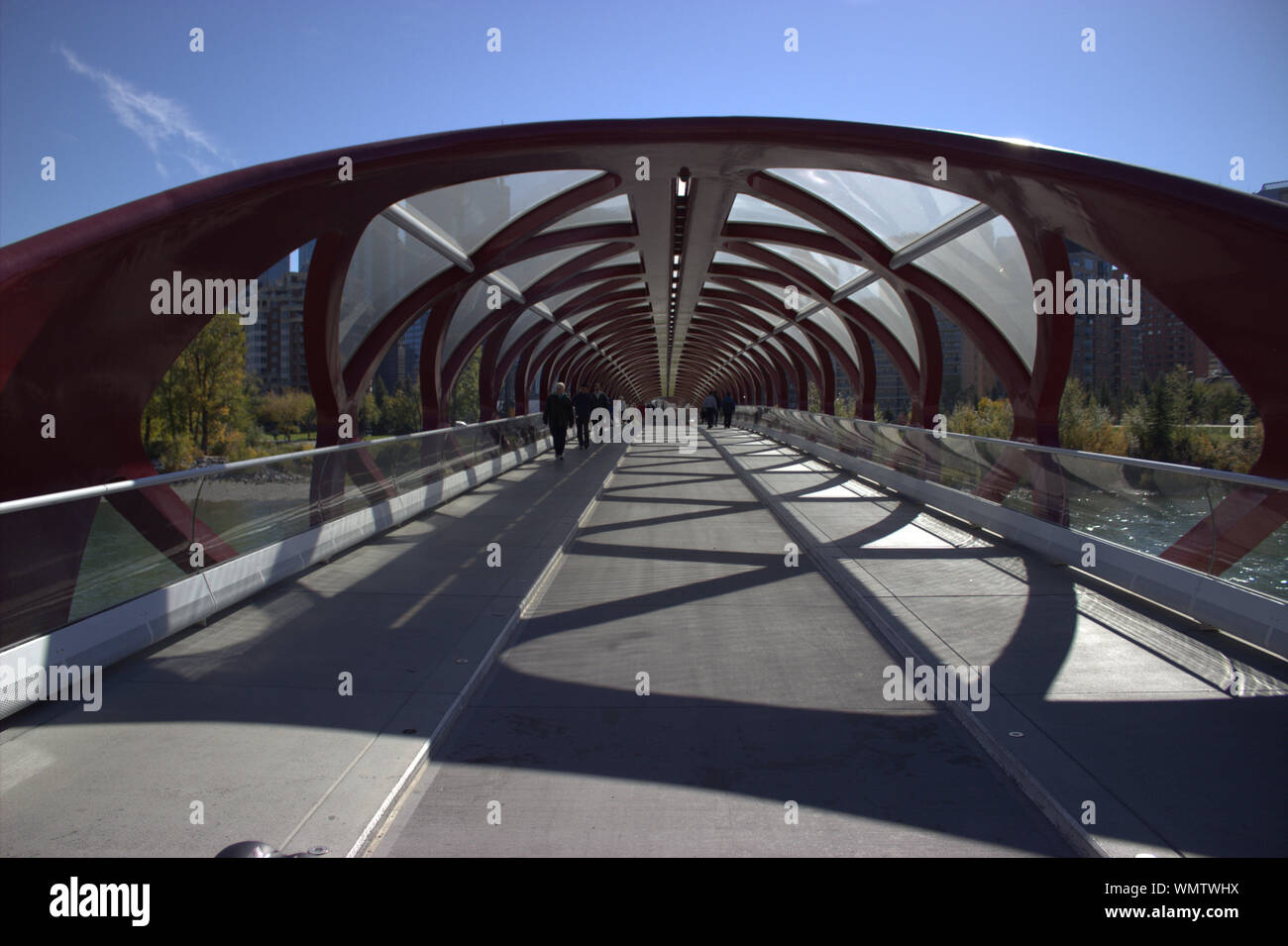 Modern footbridge hi-res stock photography and images - Alamy