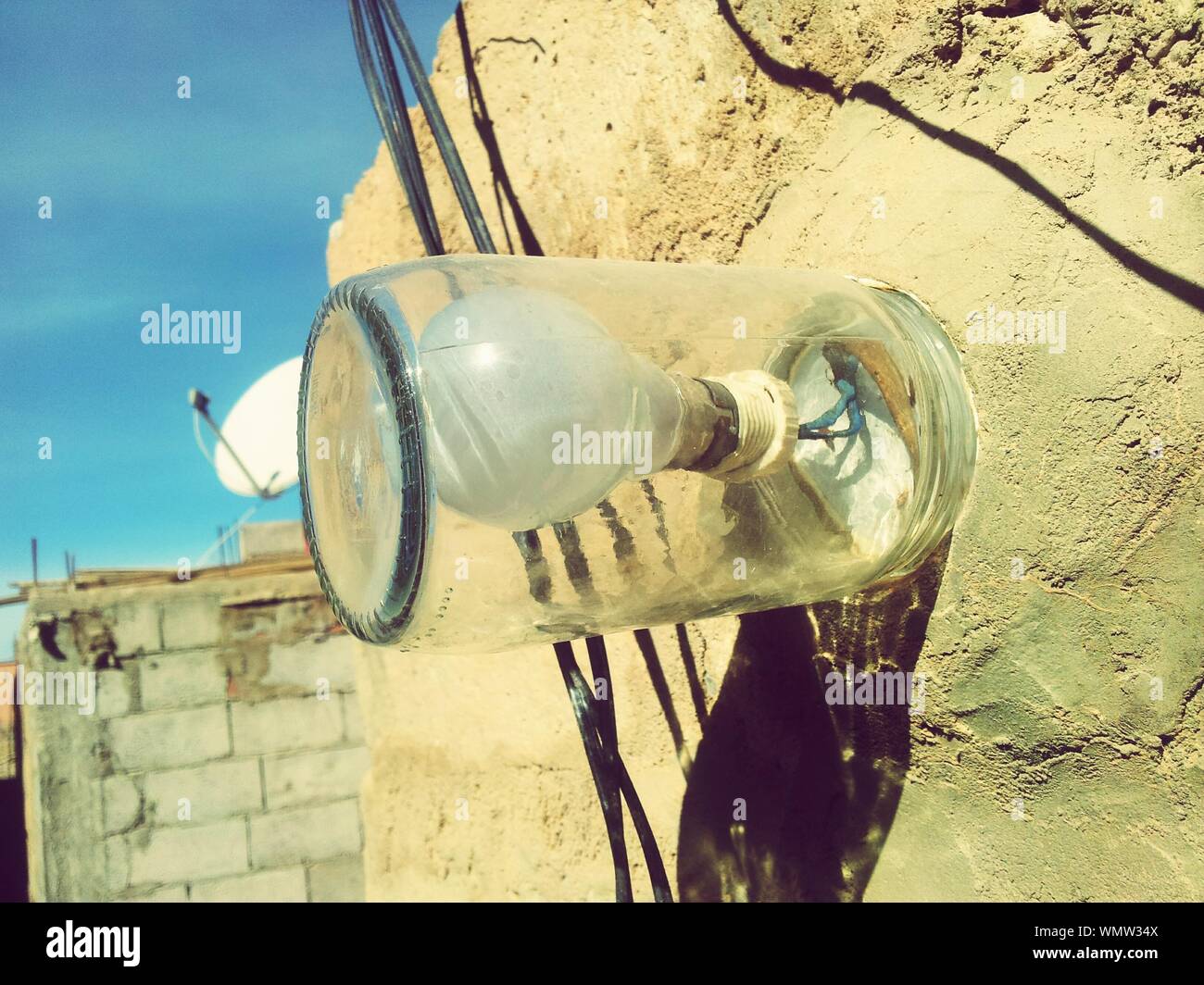 Fixed glass hi-res stock photography and images - Alamy