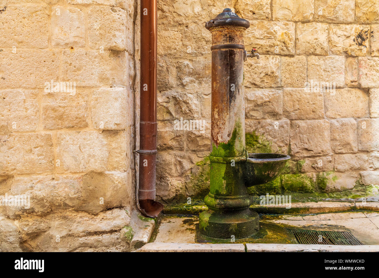 Exterior spigot hi-res stock photography and images - Alamy