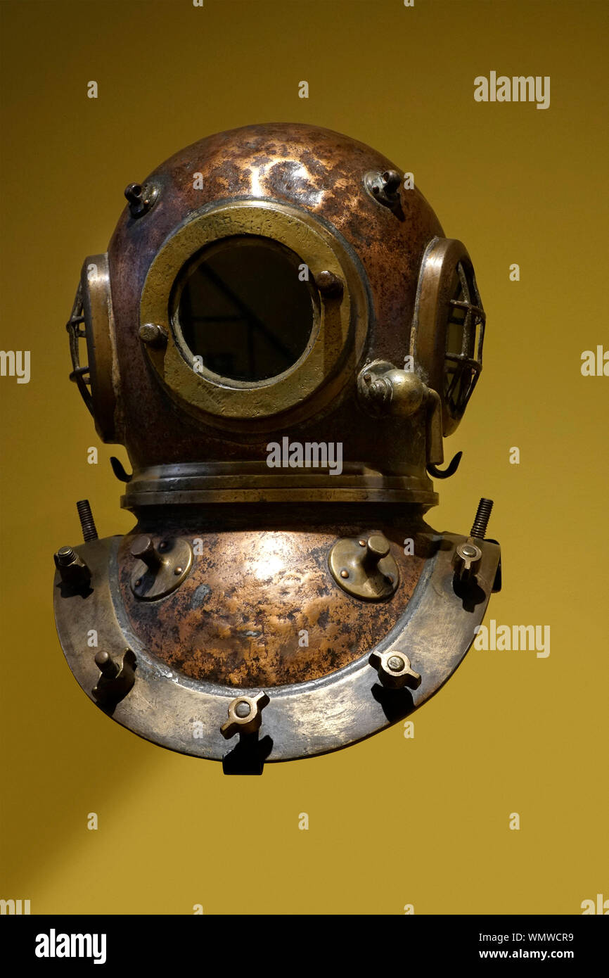 Diving Helmet High Resolution Stock Photography and Images - Alamy