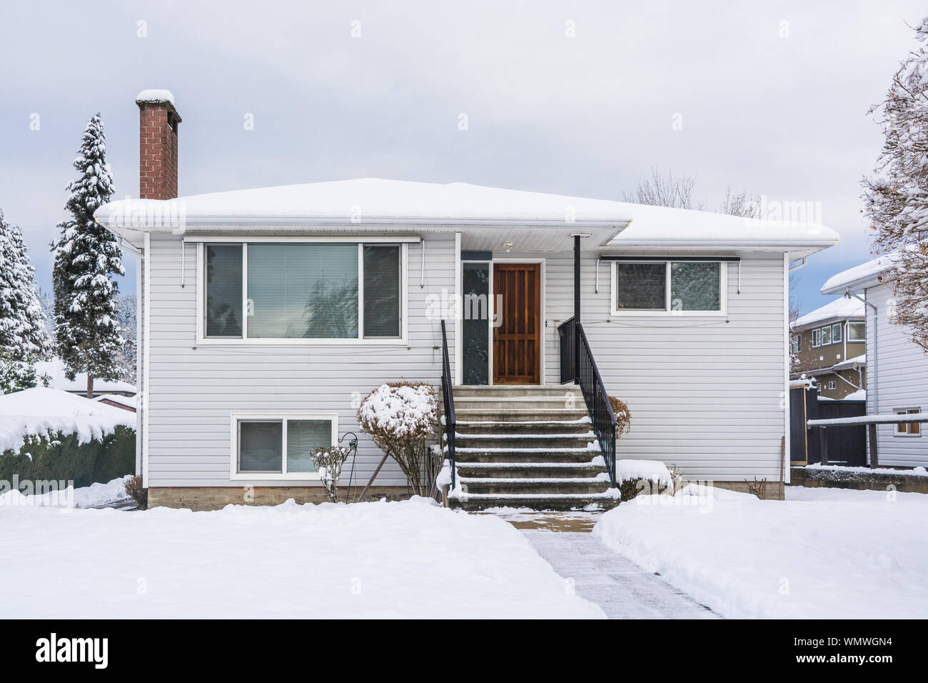 North american house hi-res stock photography and images - Alamy