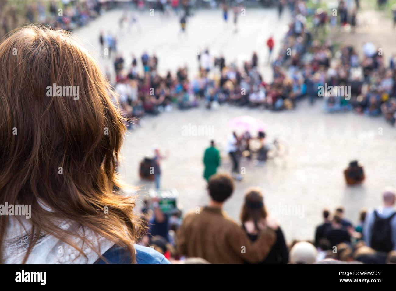Crowd People Watching Street Show High Resolution Stock Photography and ...