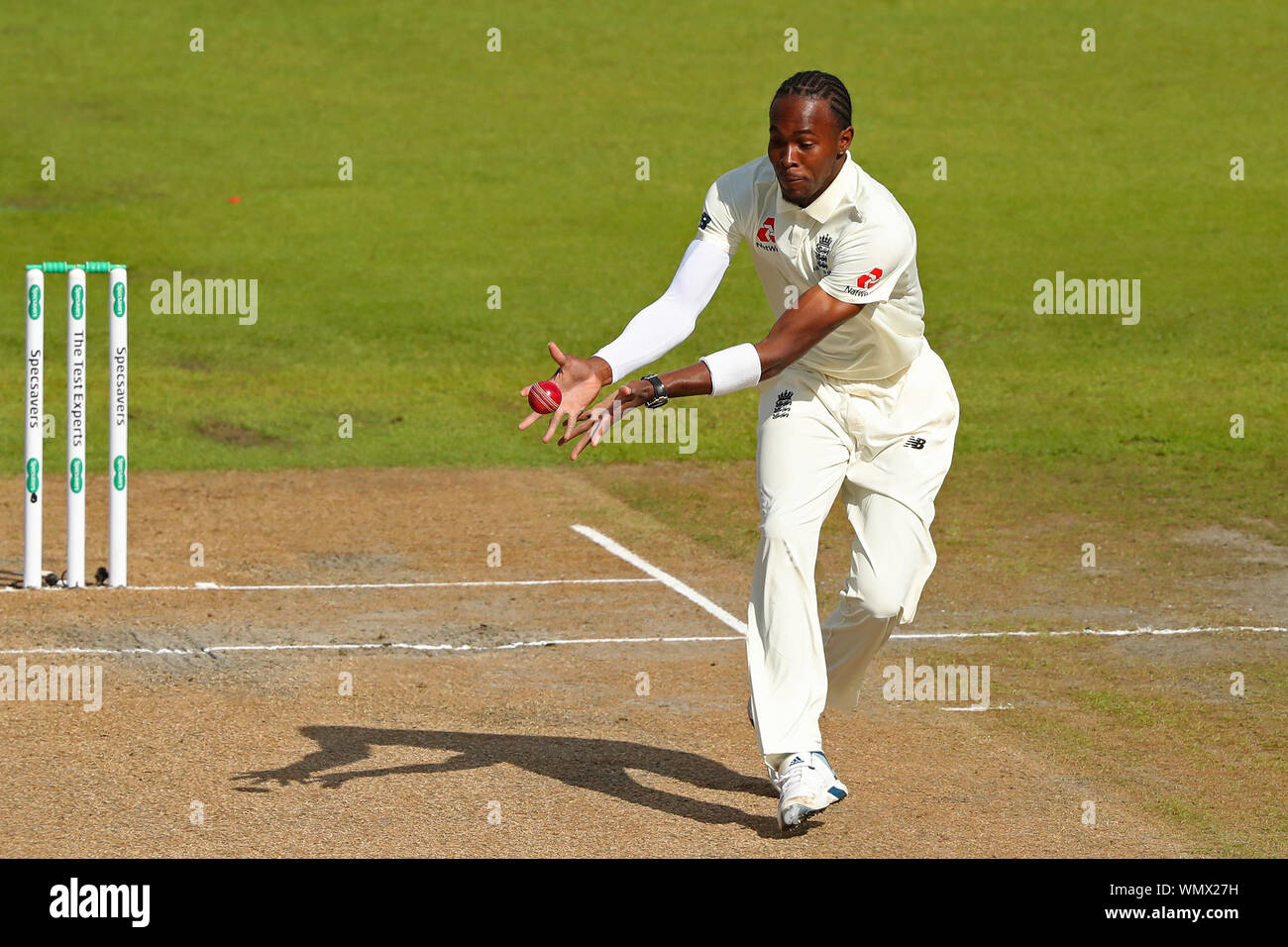 Steve smith cricket catch hi-res stock photography and images - Alamy