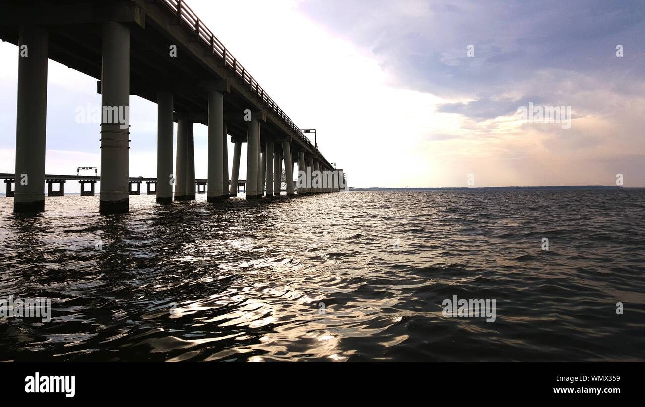 Chesapeake bay bridge sunset hi-res stock photography and images - Alamy