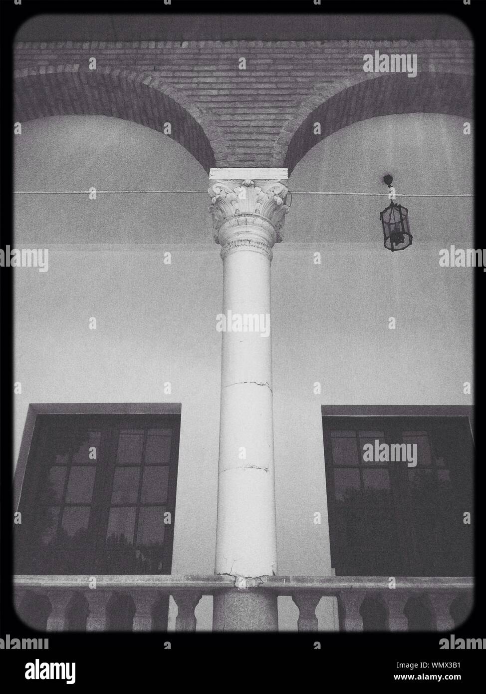 Column and arch hi-res stock photography and images - Alamy