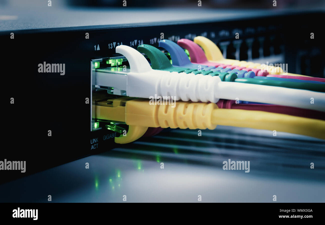 Routers hi-res stock photography and images - Alamy