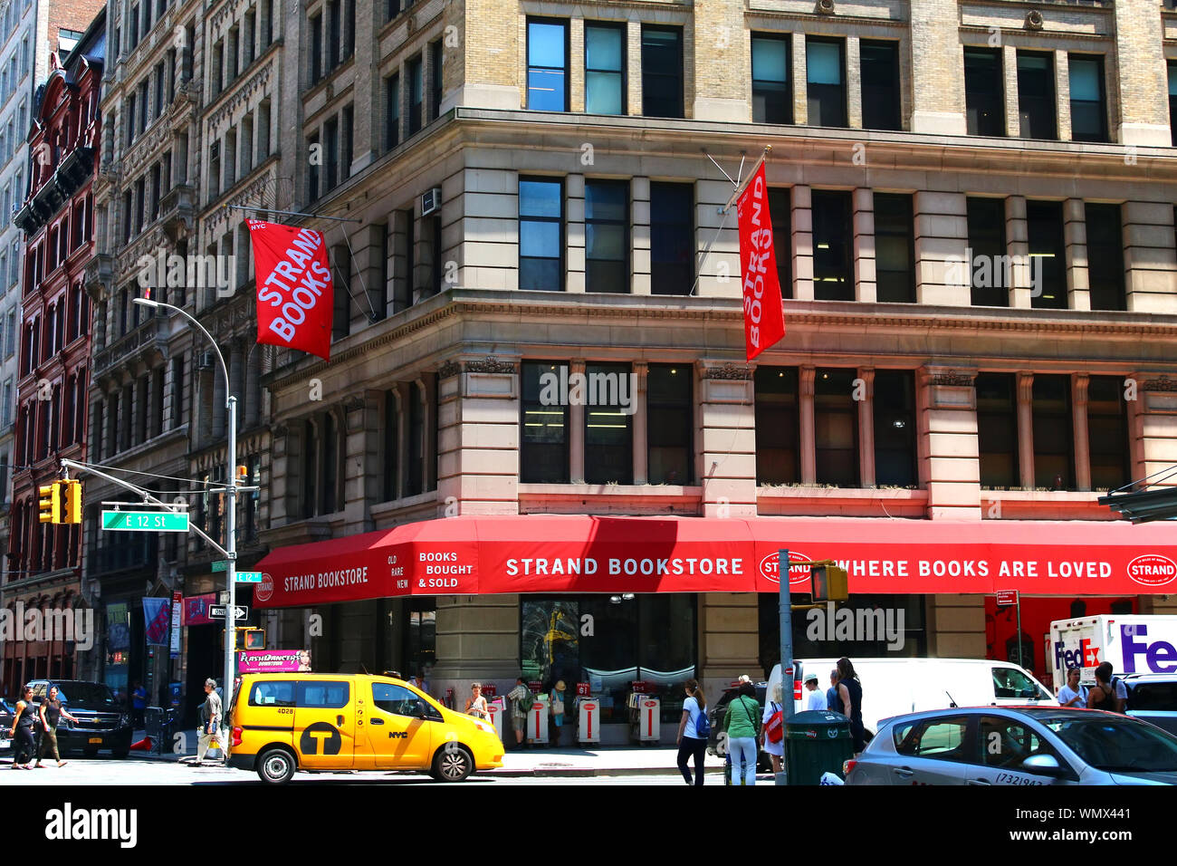 Bookstore on broadway 12th street in manhattan new york city hi-res ...