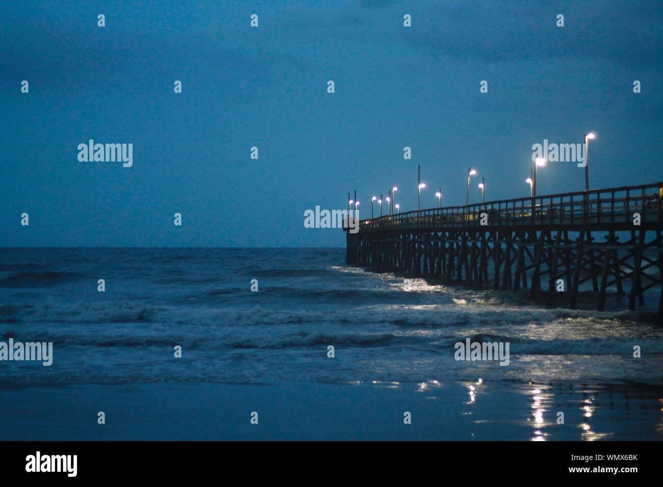Ocean night view hi-res stock photography and images - Alamy
