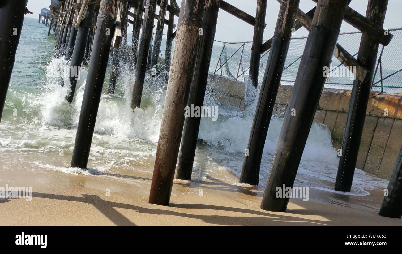 Wave Beams High Resolution Stock Photography and Images - Alamy