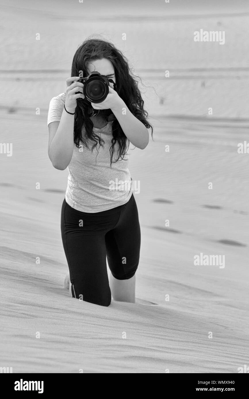 Digital desert hi-res stock photography and images - Alamy