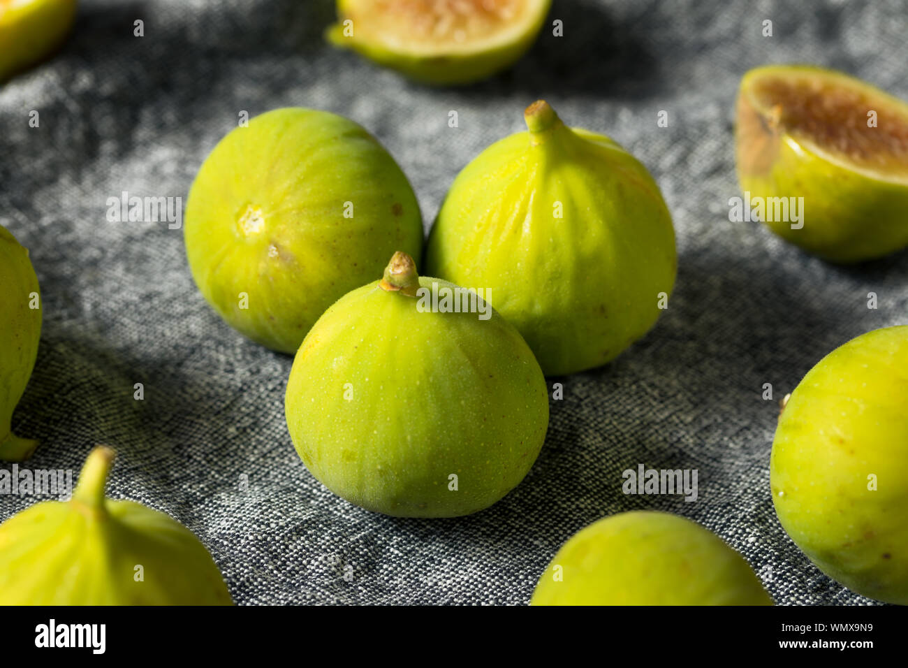 Raw Green Organic Figs Ready to Eat Stock Photo - Alamy