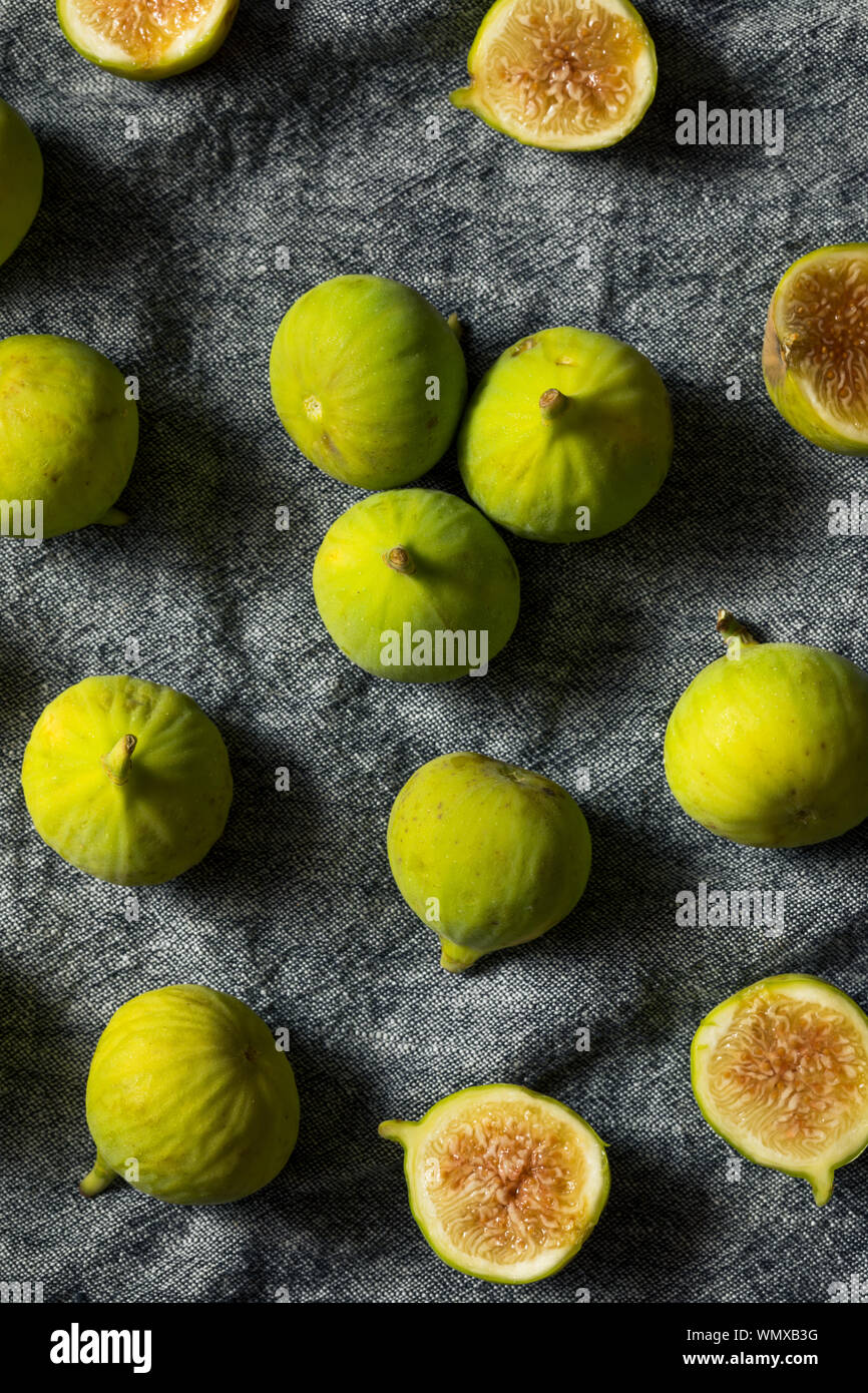 Raw Green Organic Figs Ready to Eat Stock Photo - Alamy