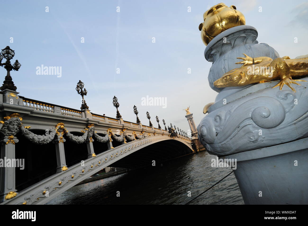 Brücke alexandre iii hi-res stock photography and images - Alamy