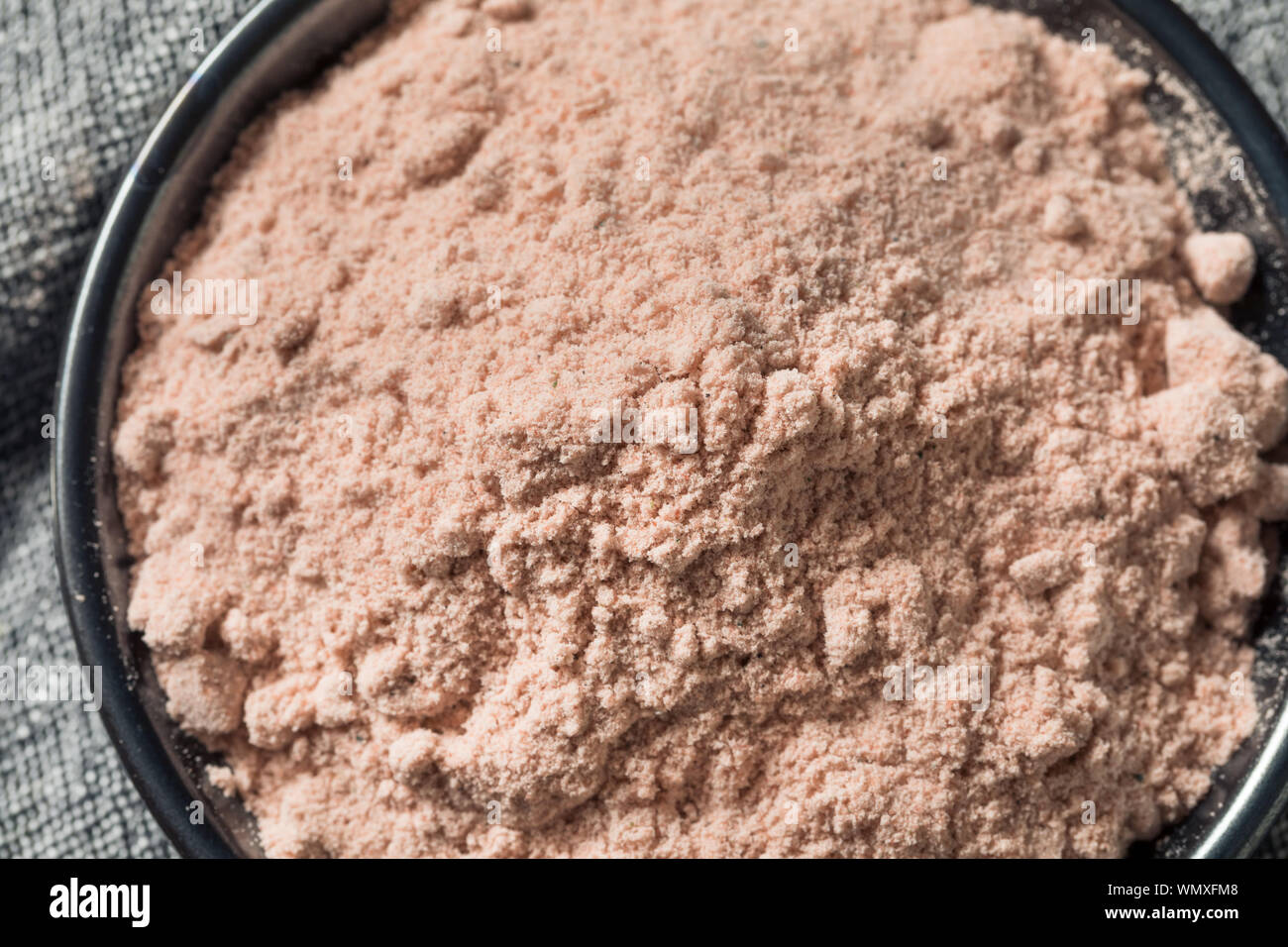 Organic Spiced Indian Black Salt in a Bowl Stock Photo - Alamy