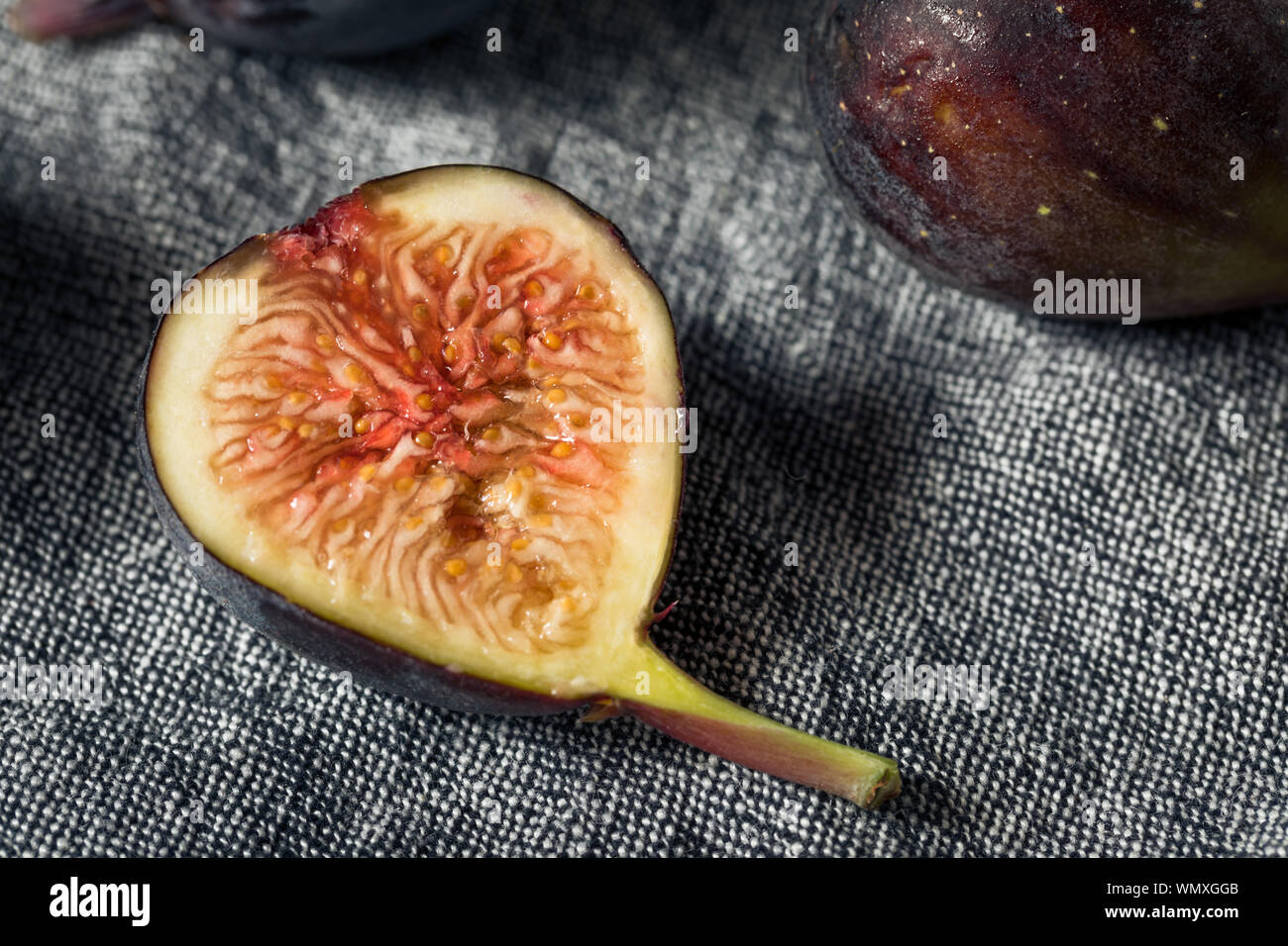 Raw Black Organic Figs Ready to Eat Stock Photo - Alamy