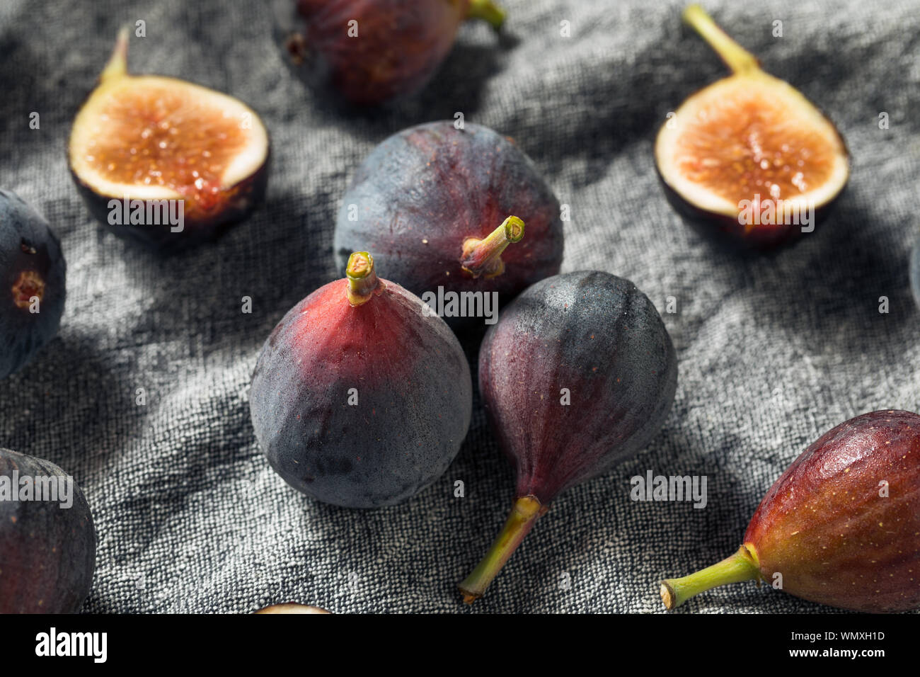 Raw Black Organic Figs Ready to Eat Stock Photo - Alamy