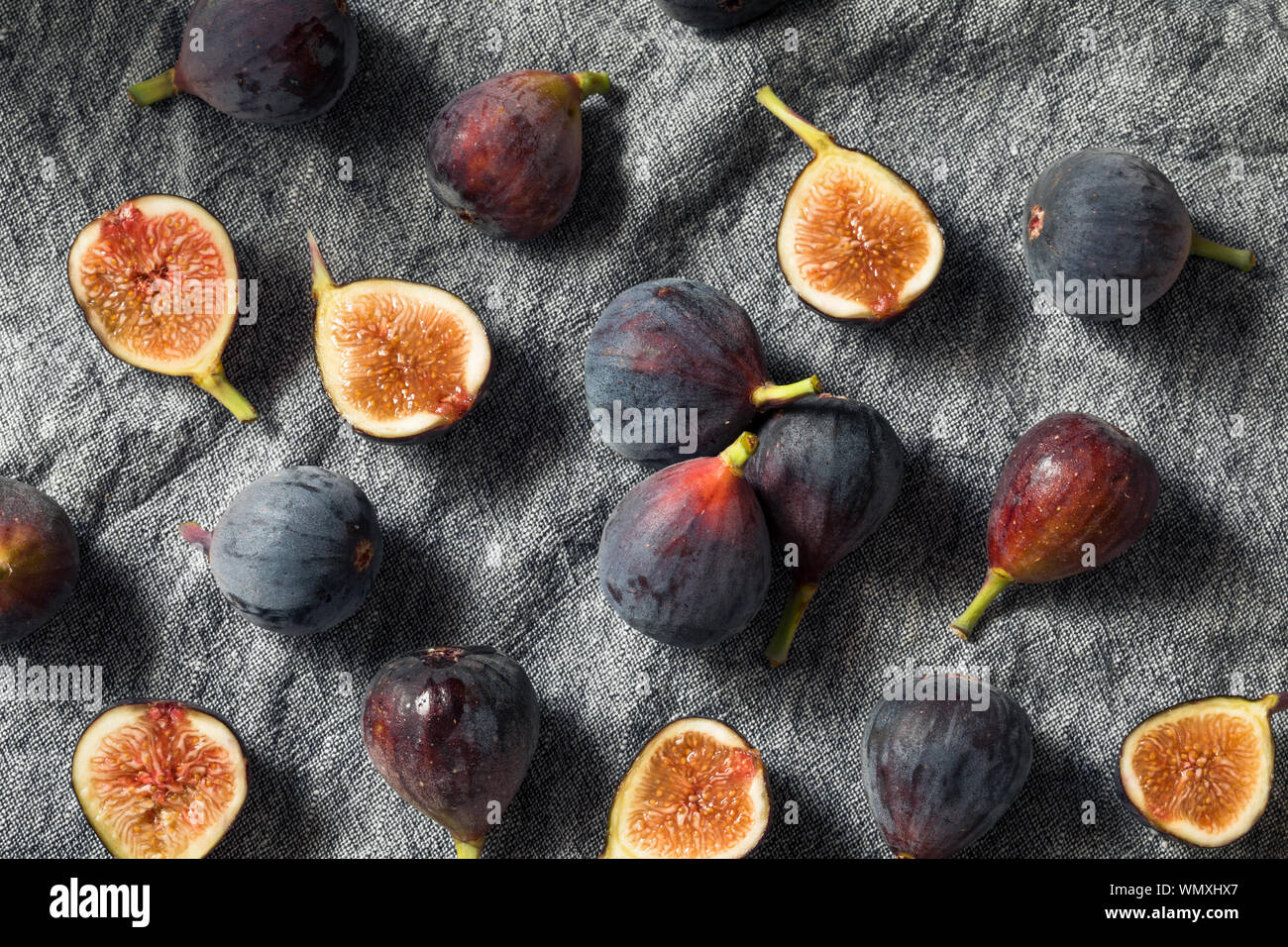 Raw Black Organic Figs Ready to Eat Stock Photo - Alamy