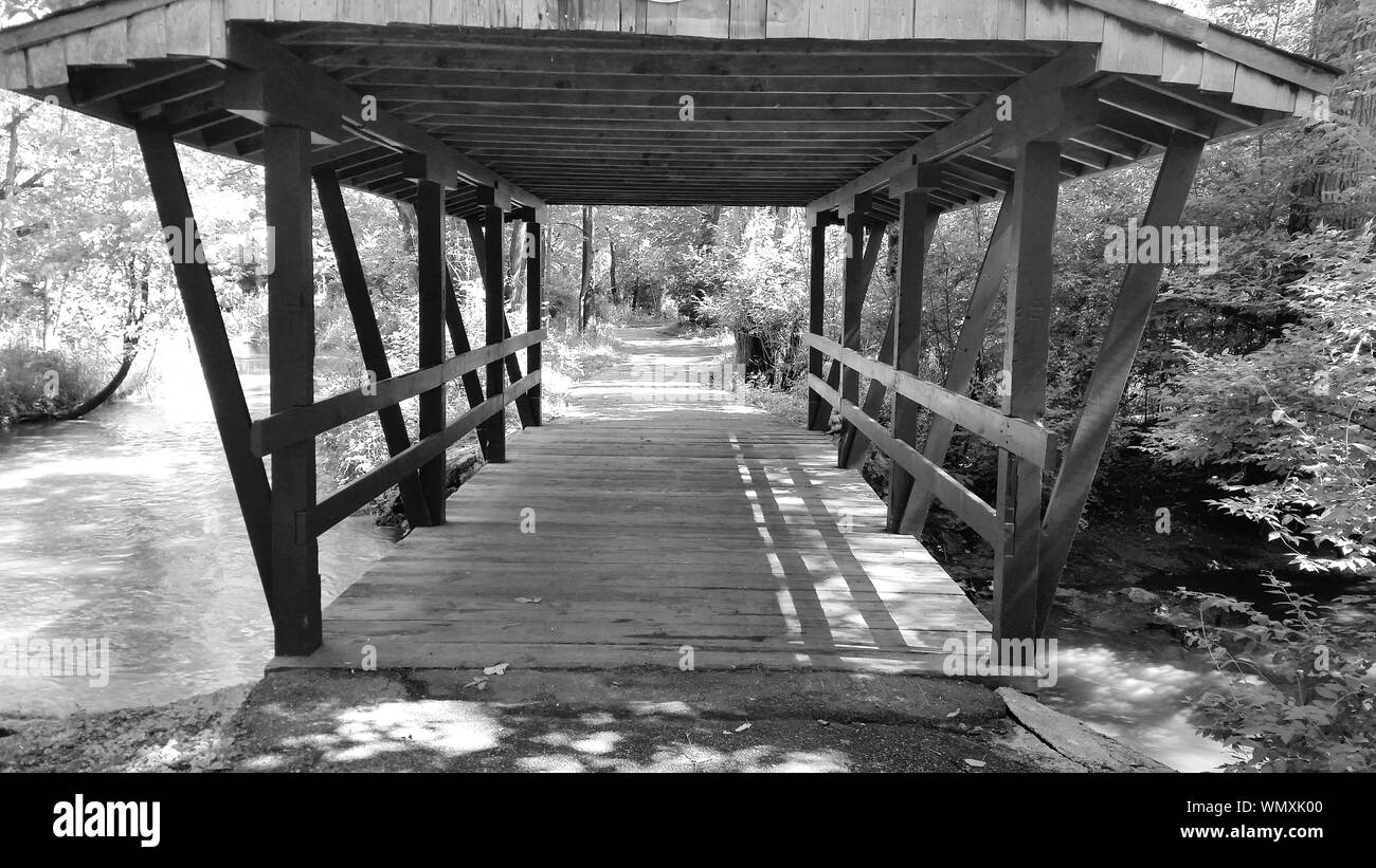 Covered Bridge Park High Resolution Stock Photography and Images - Alamy