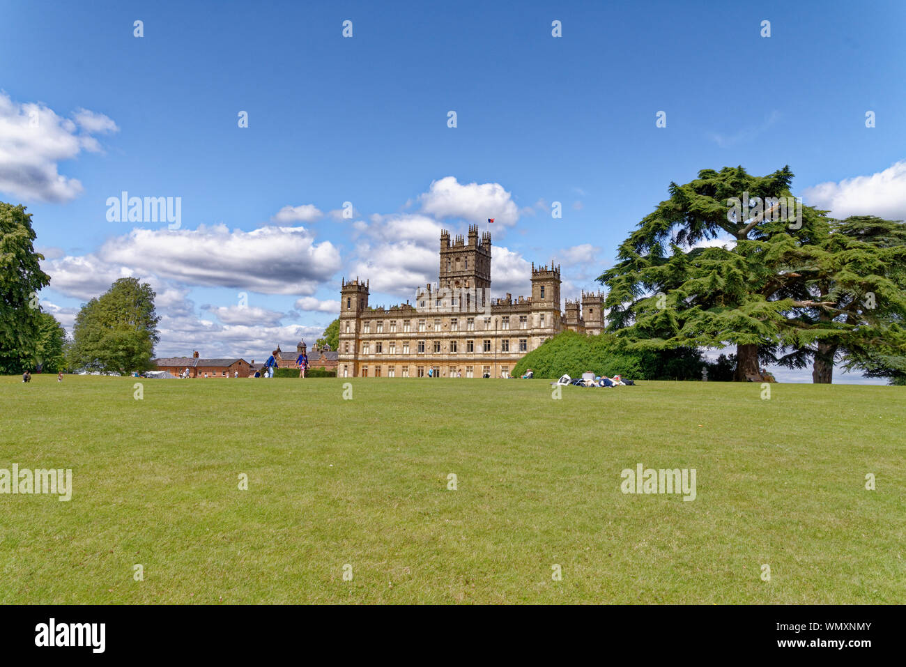 Highclere house hi-res stock photography and images - Alamy