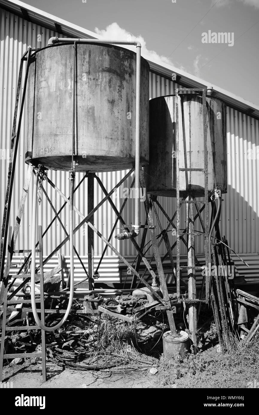 Building water tank hi-res stock photography and images - Alamy