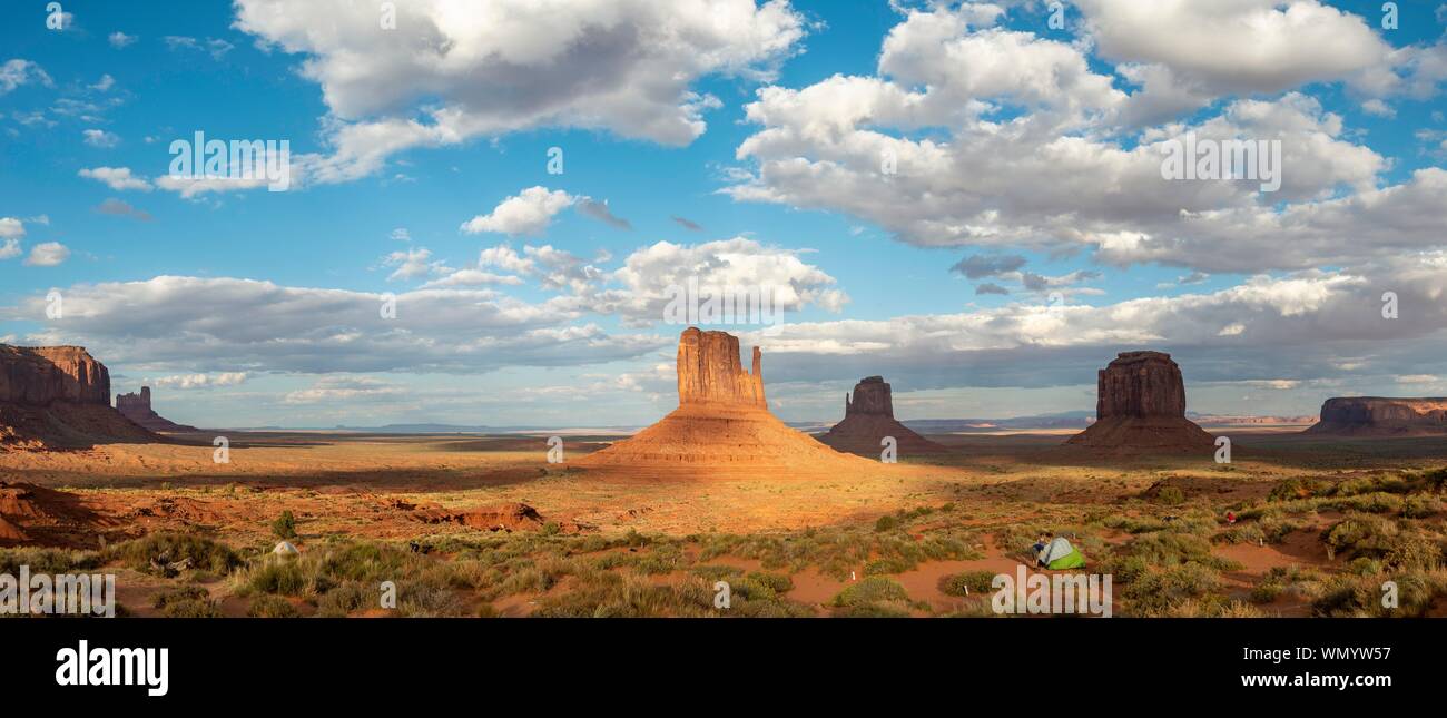 Table Mountains West Mid Butte, East Mid Butte Butte, Merrick Butte ...