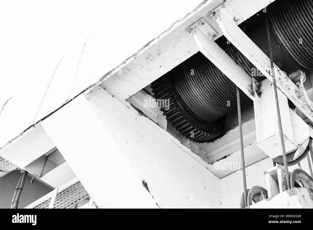 Steel wires detail of the Centrale Hydroelectrique de Gambsheim sluice ...