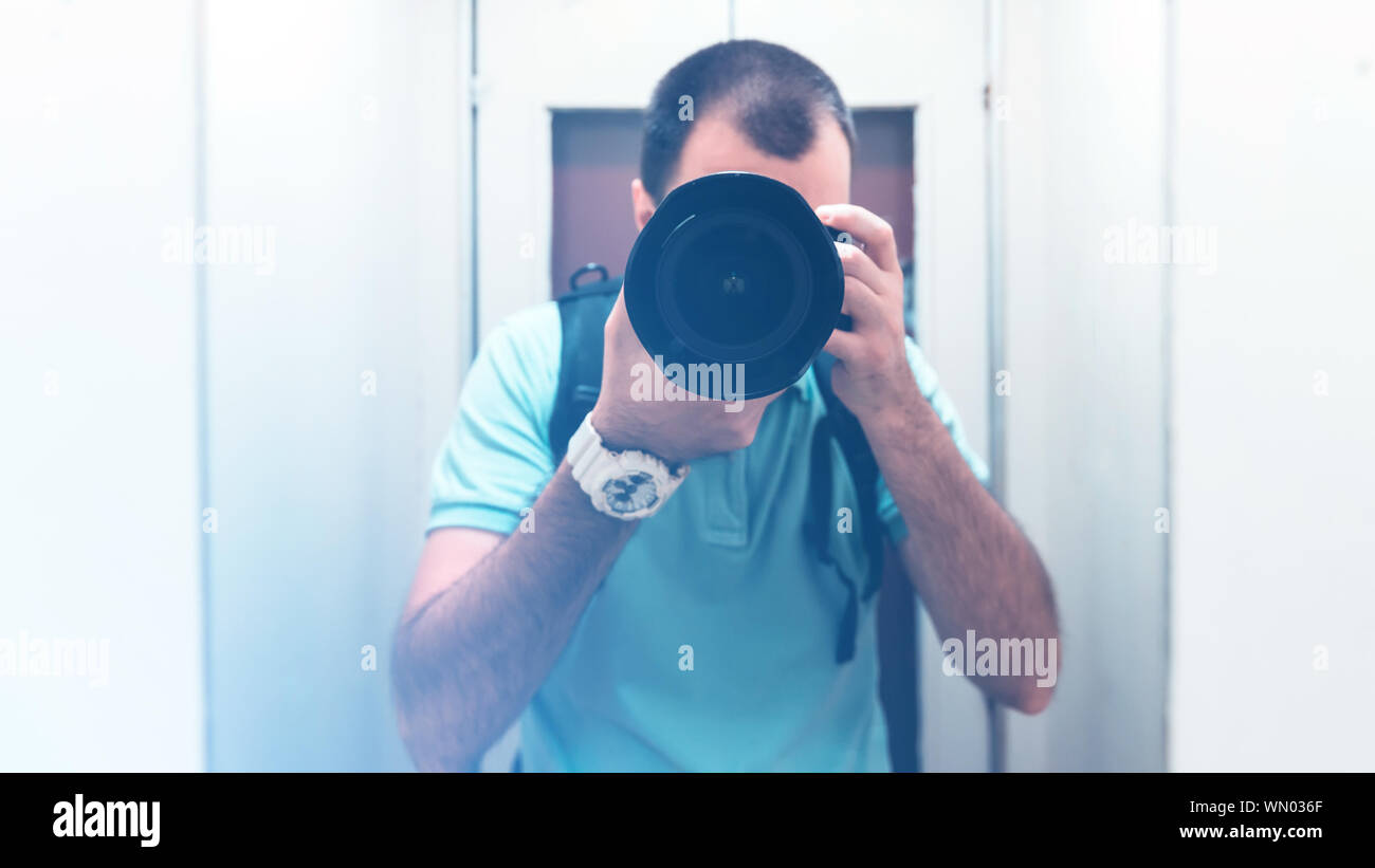 Elevator shot hi-res stock photography and images - Alamy