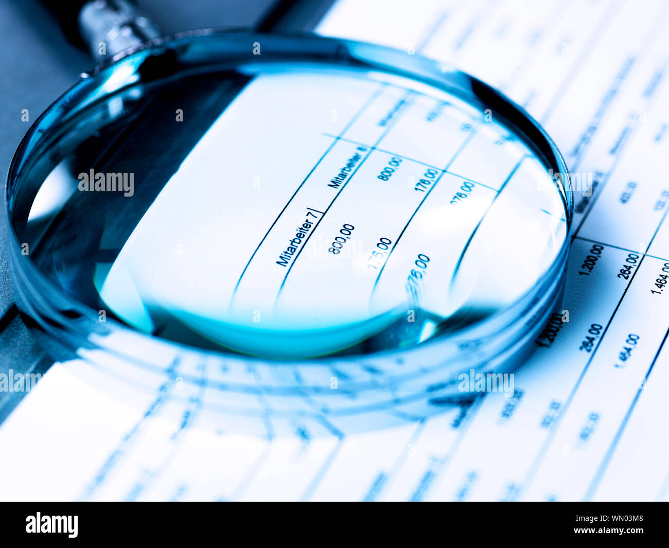 Bill glass hi-res stock photography and images - Alamy